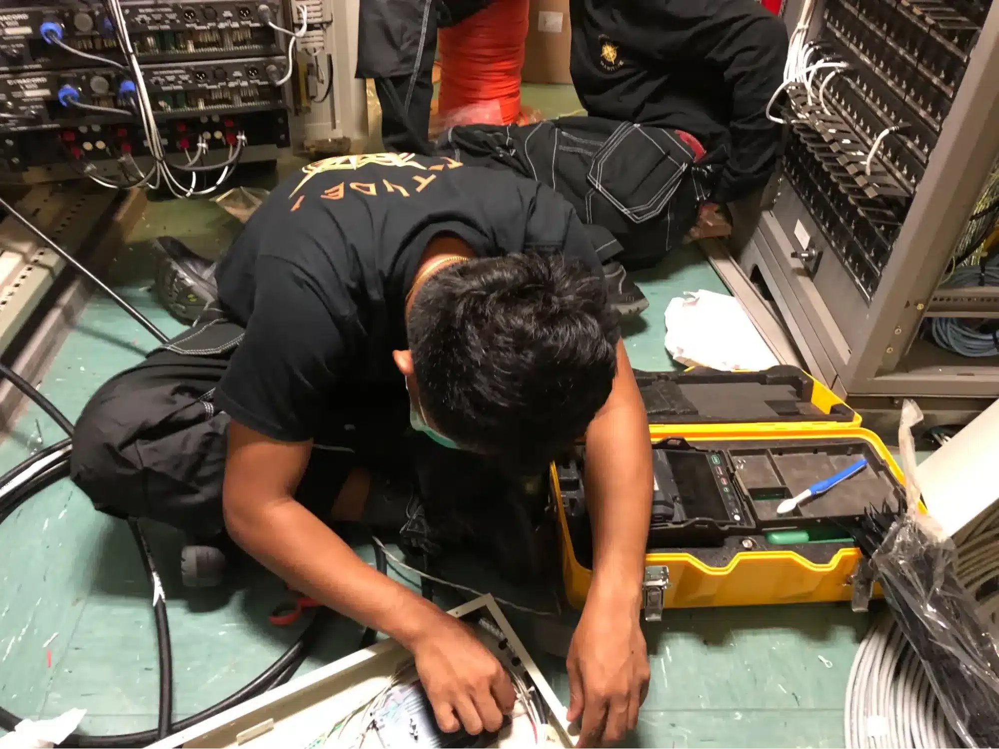 ตู้ ODF (Optical Distribution Frame) คืออะไร มีกี่ประเภท มีอุปกรณ์อะไร ...